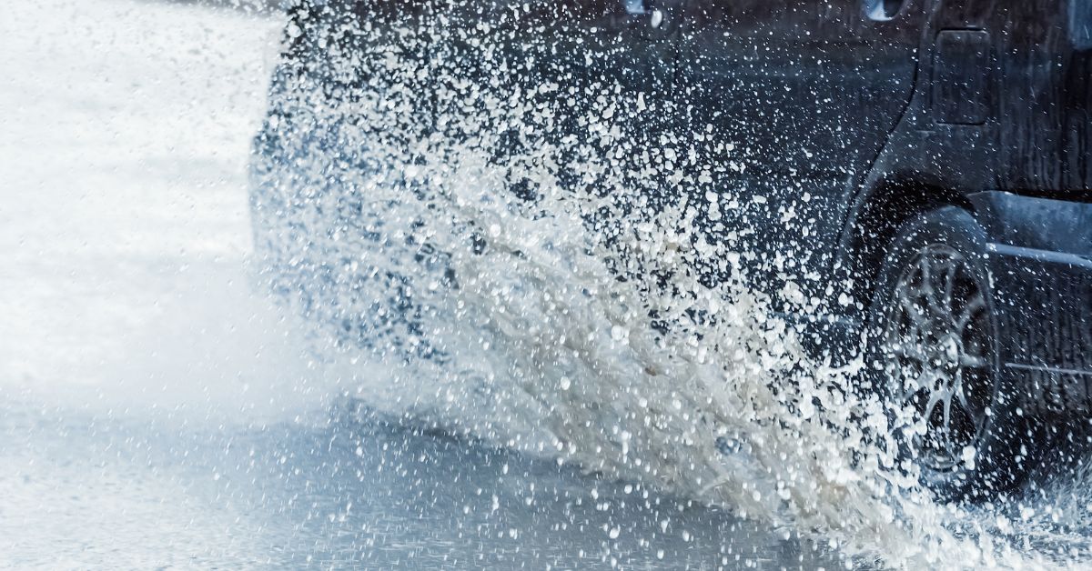 Understanding the Role of Braking in the Wet | Blayze