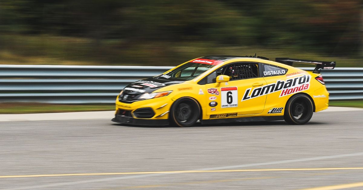 Racing Tips in 60 Seconds: Trail Braking in Low Horsepower Cars | Blayze